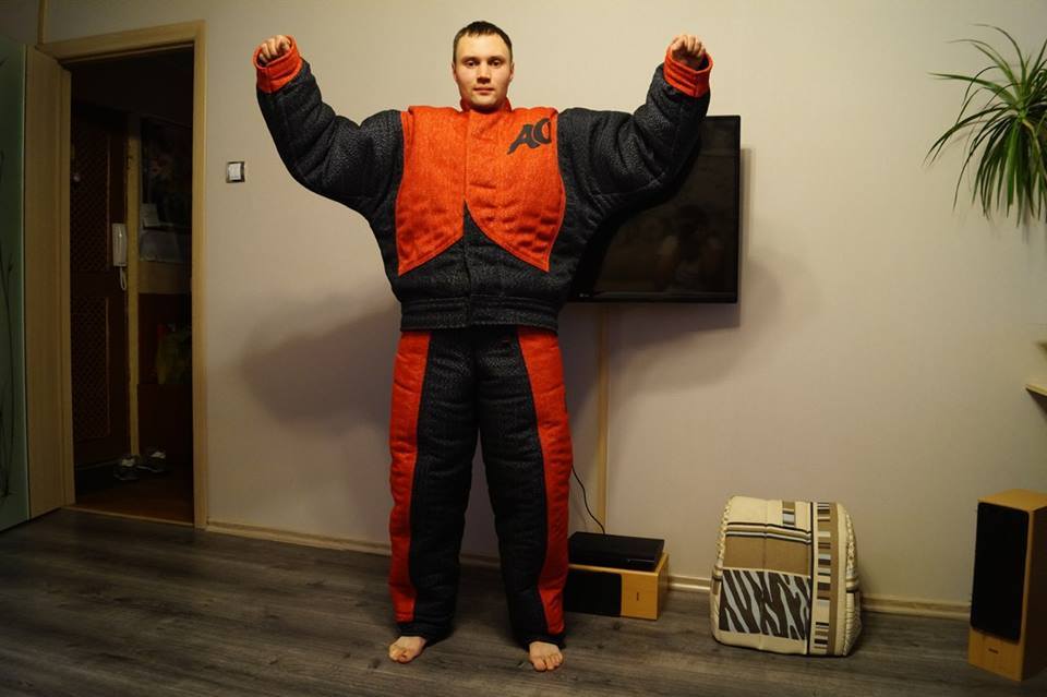 Снаряжение для дрессировки собак. Костюм для дрессировки. Боксы для ...
